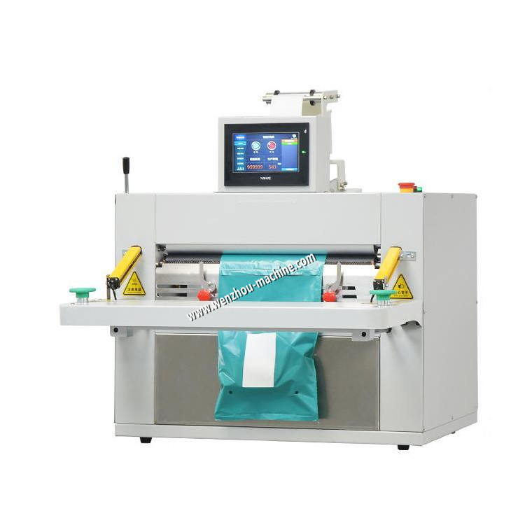 E-commerce Automatic Bagging Machine Poly Mailer Courier Auto bagger ...